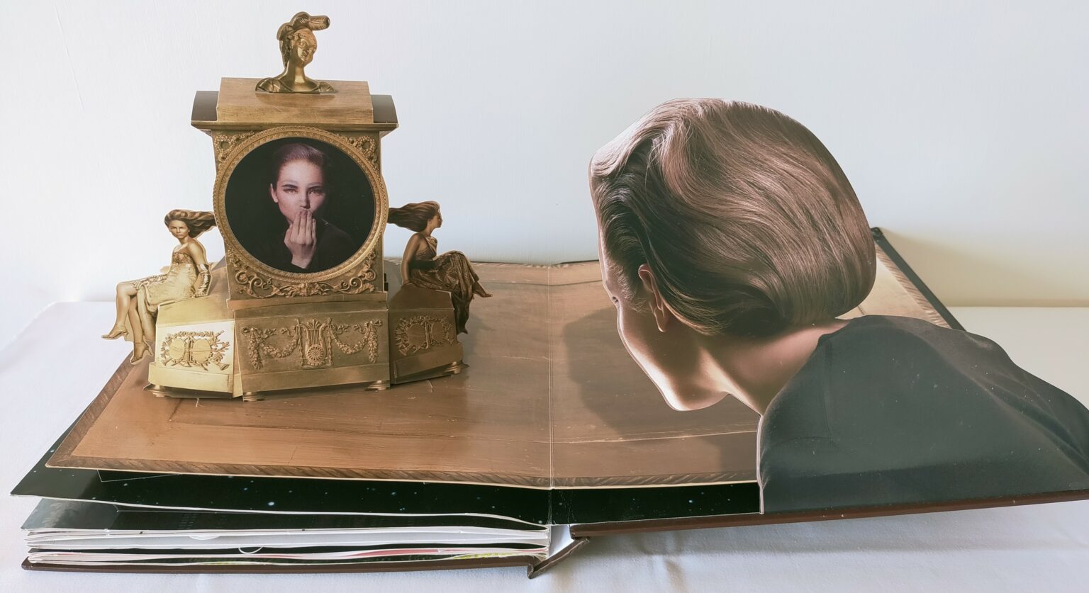 Neiman Marcus pop-up book – Pop-Up féerie